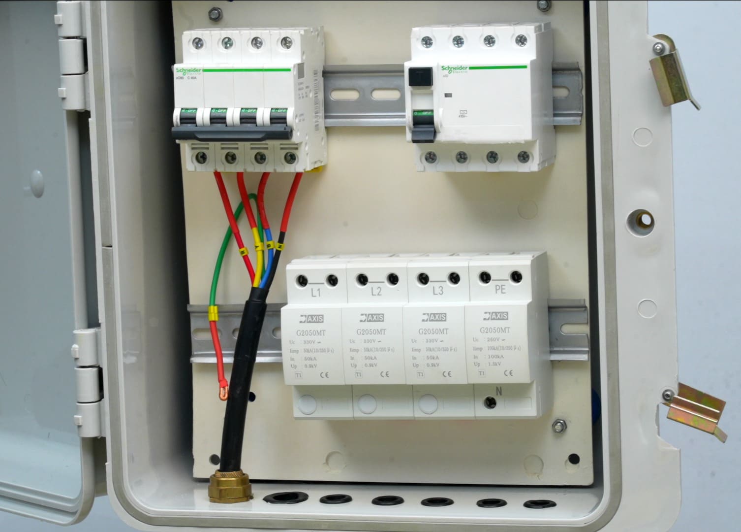 Install a Surge Protection Device (SPD) in 5 Steps!